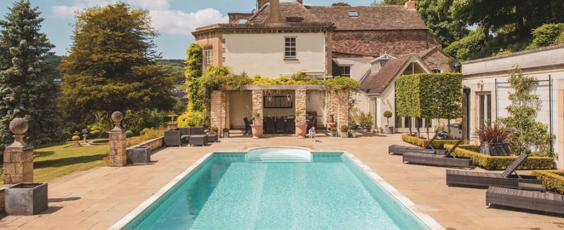 Unique holiday homes and luxurious large houses to rent... | House ...